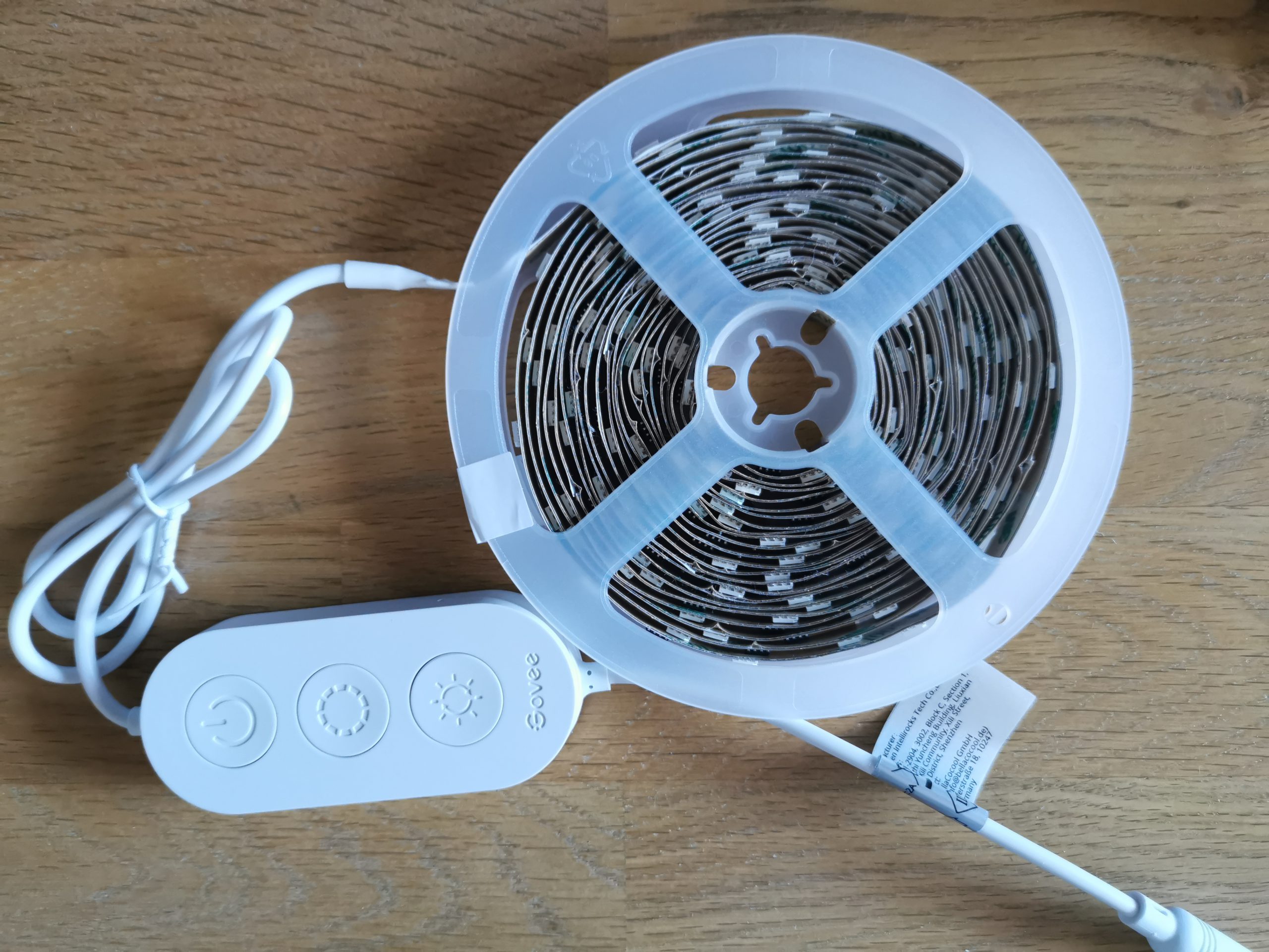 Comment installer un ruban LED multicolore ? - Un coin chez soi